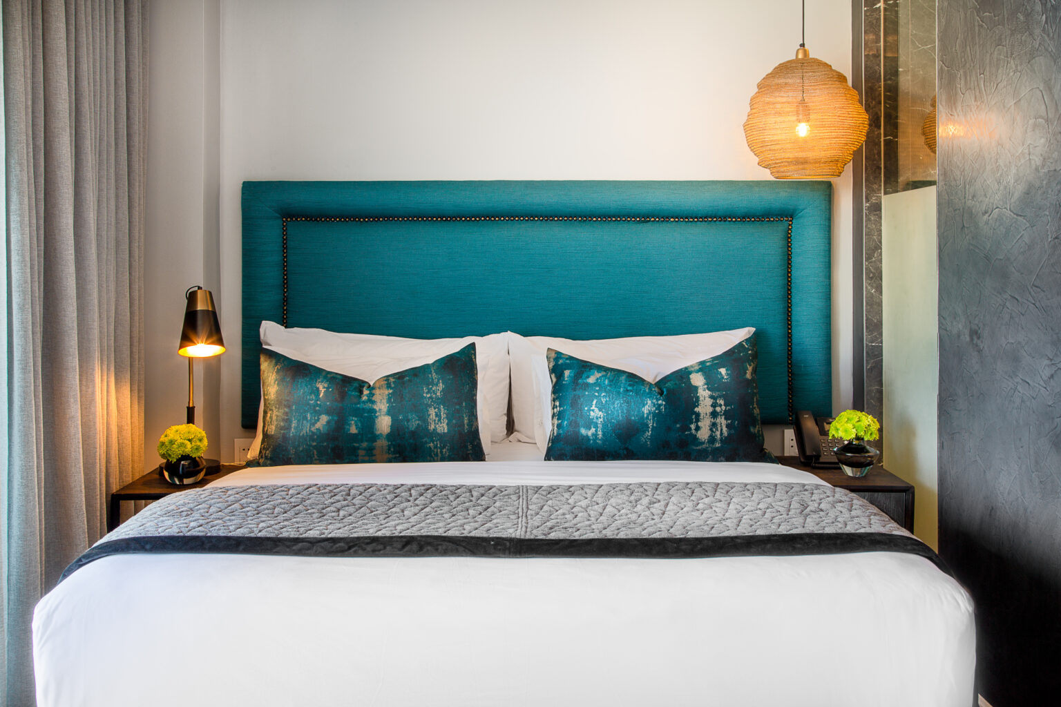 Standard Queen Room | O'Two Hotel Cape Town